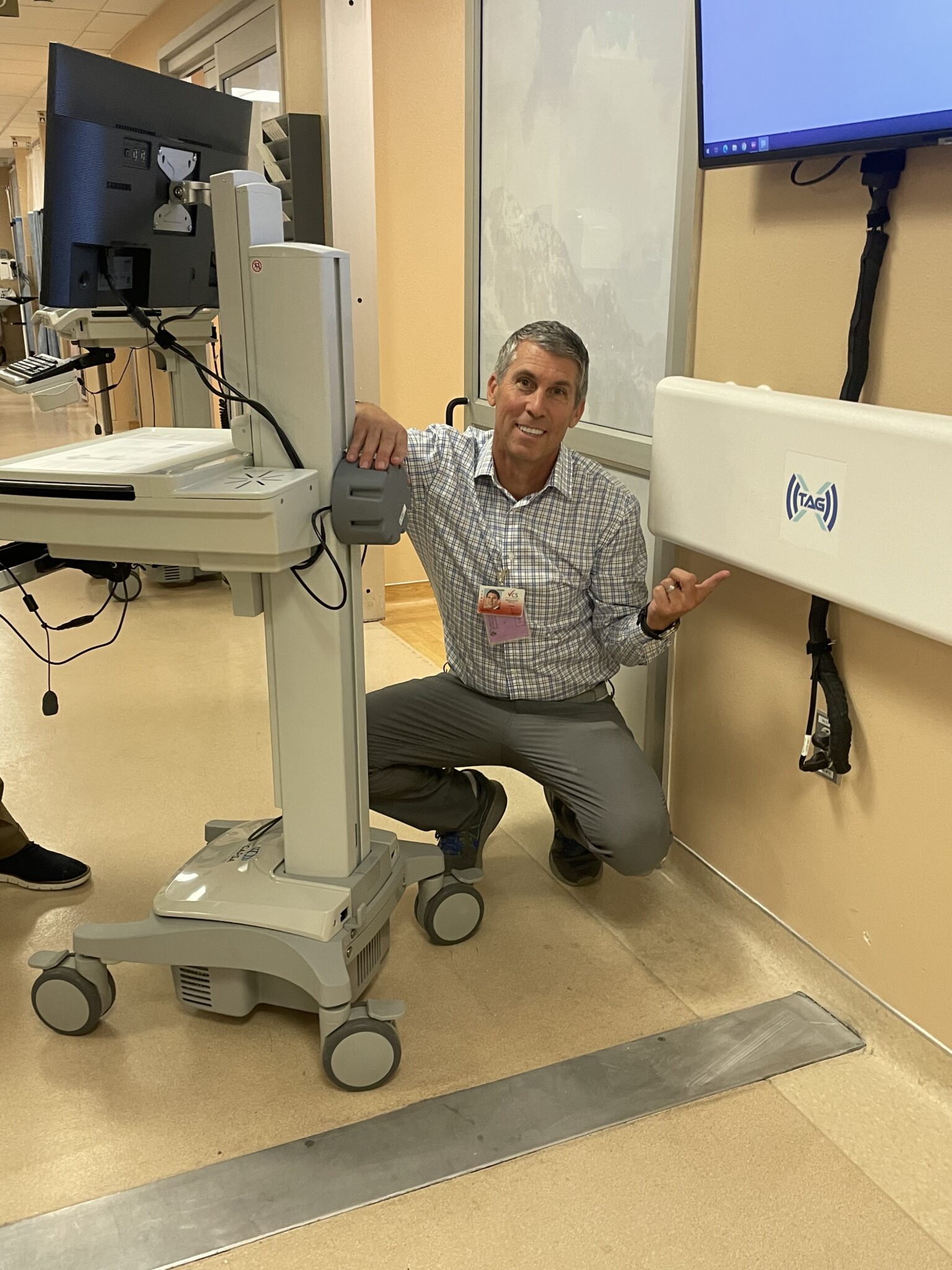 TAG-X® Smart Rail - TAGCarts®